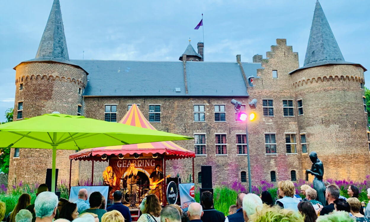 De 7 beste gratis evenementen in Noord-Brabant deze zomer (2023) De 7 beste gratis evenementen in Noord-Brabant deze zomer (2023)